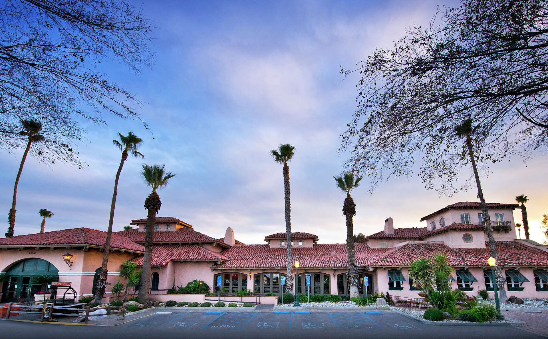 I-5 icon Harris Ranch changes to meet changing tastes