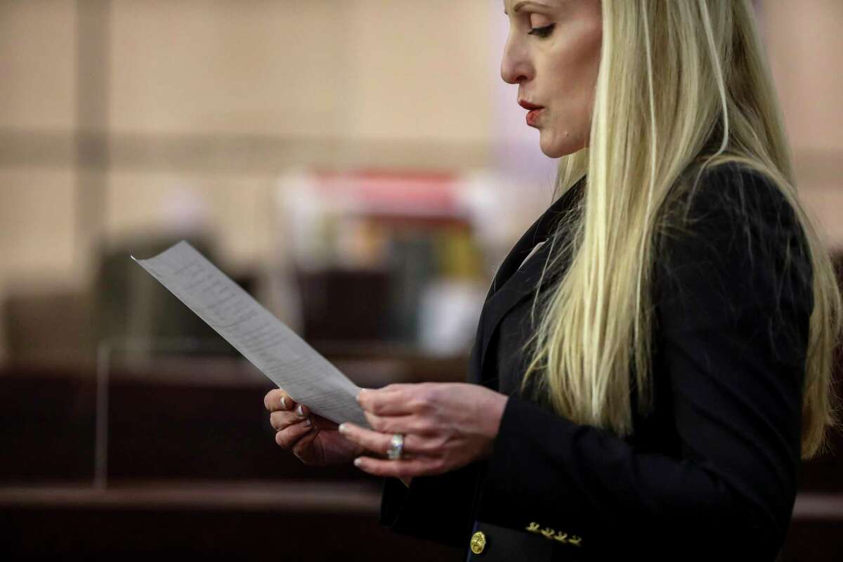 ‘Smelled like death:’ Trial begins for Arizona man accused of killing ...