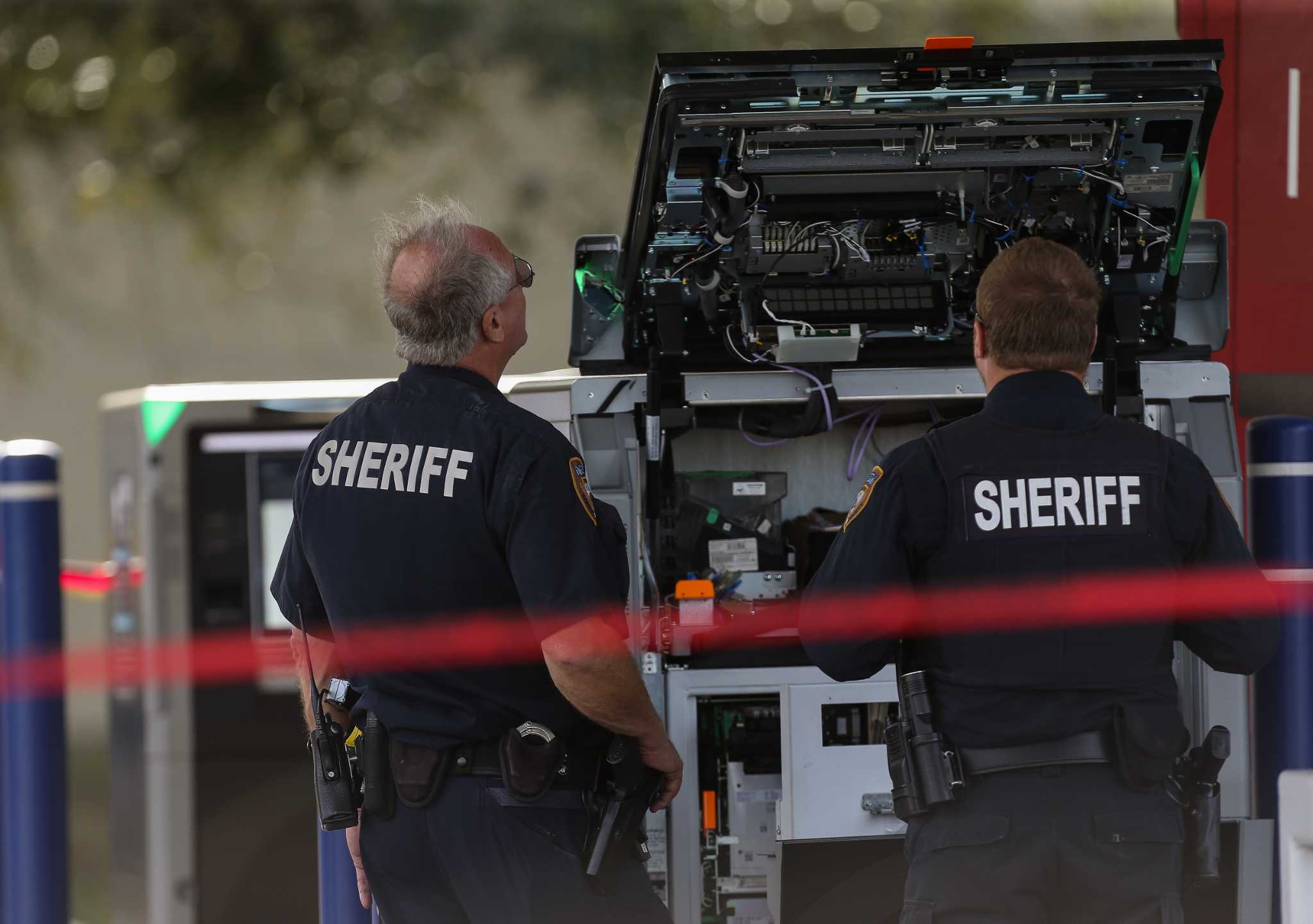 Houston armored car robbery: Woman acted as lookout, feds say