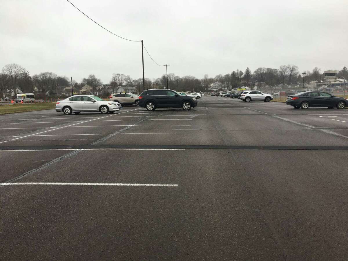As New Haven s Tweed Airport Continues To Grow Parking Is Next On The List as-new-haven-s-tweed-airport-continues-to-grow-parking-is-next-on-the-list