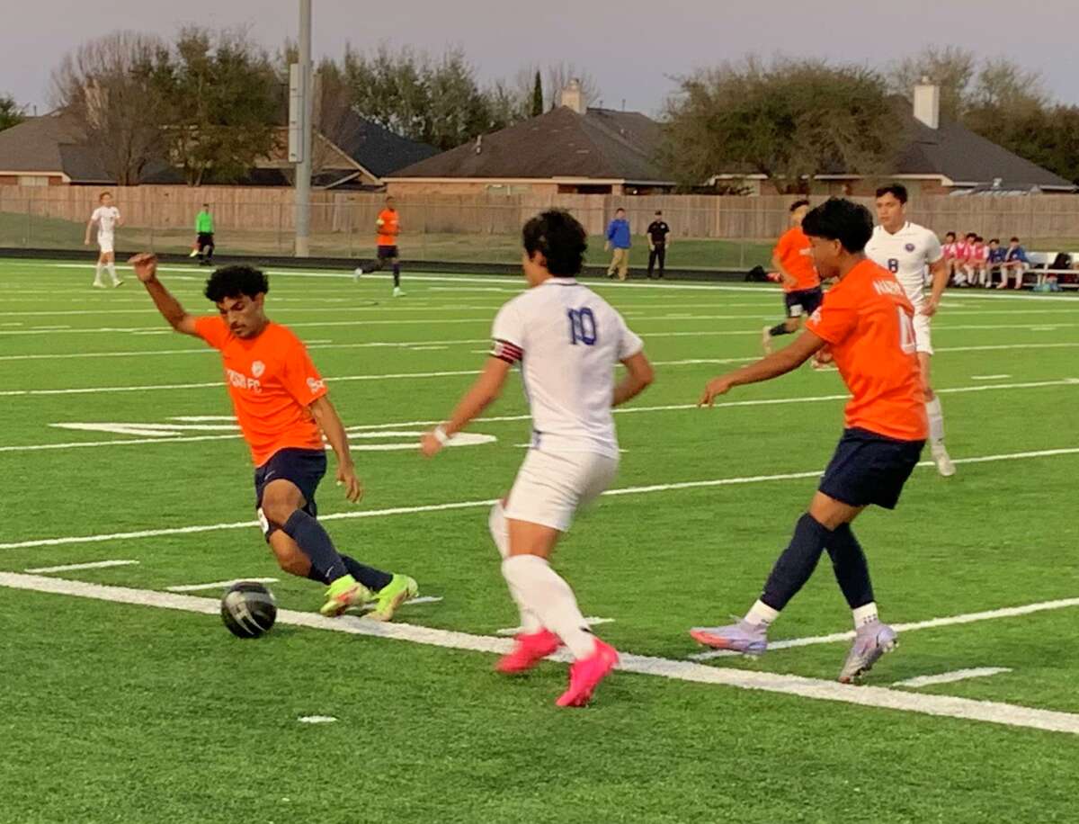Overtime goal sends Taylor to area playoffs