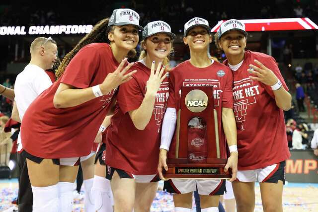 Stanford women hold off Texas, reach Final Four for 15th time
