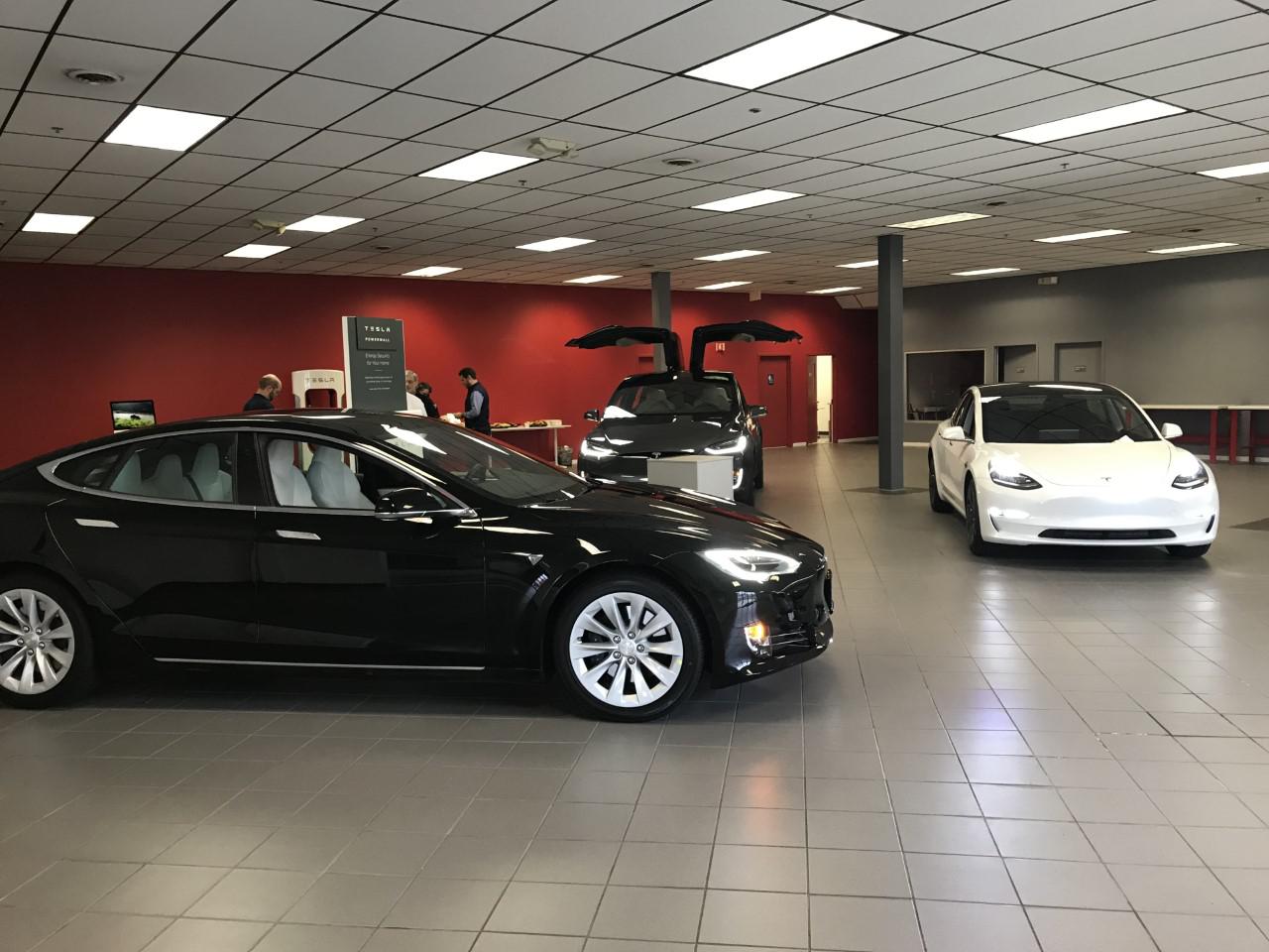 Tesla opens first CT permanent showroom at Uncasville casino