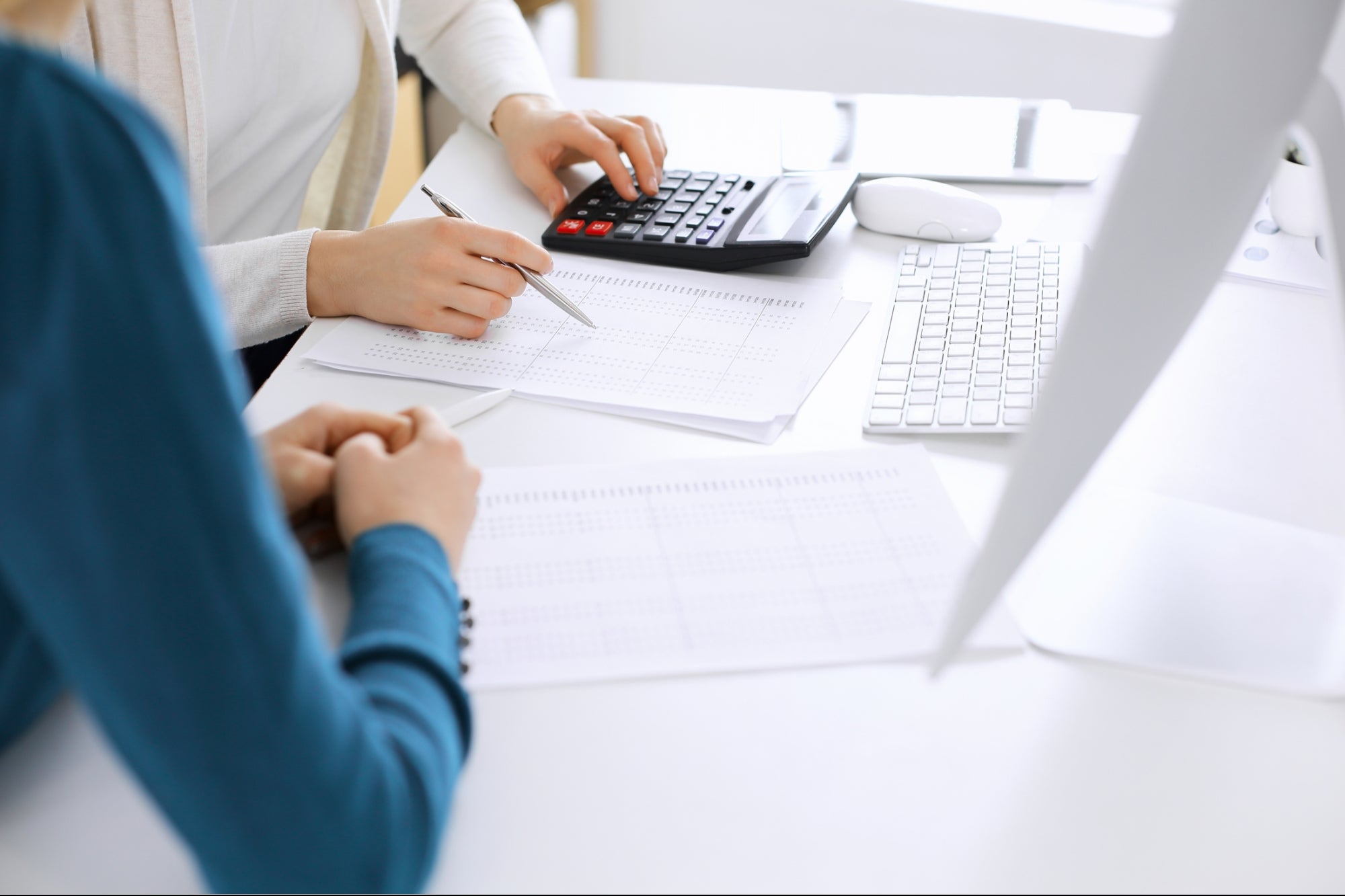 All Your Burning Tax-Filing Questions For This Year, Answered