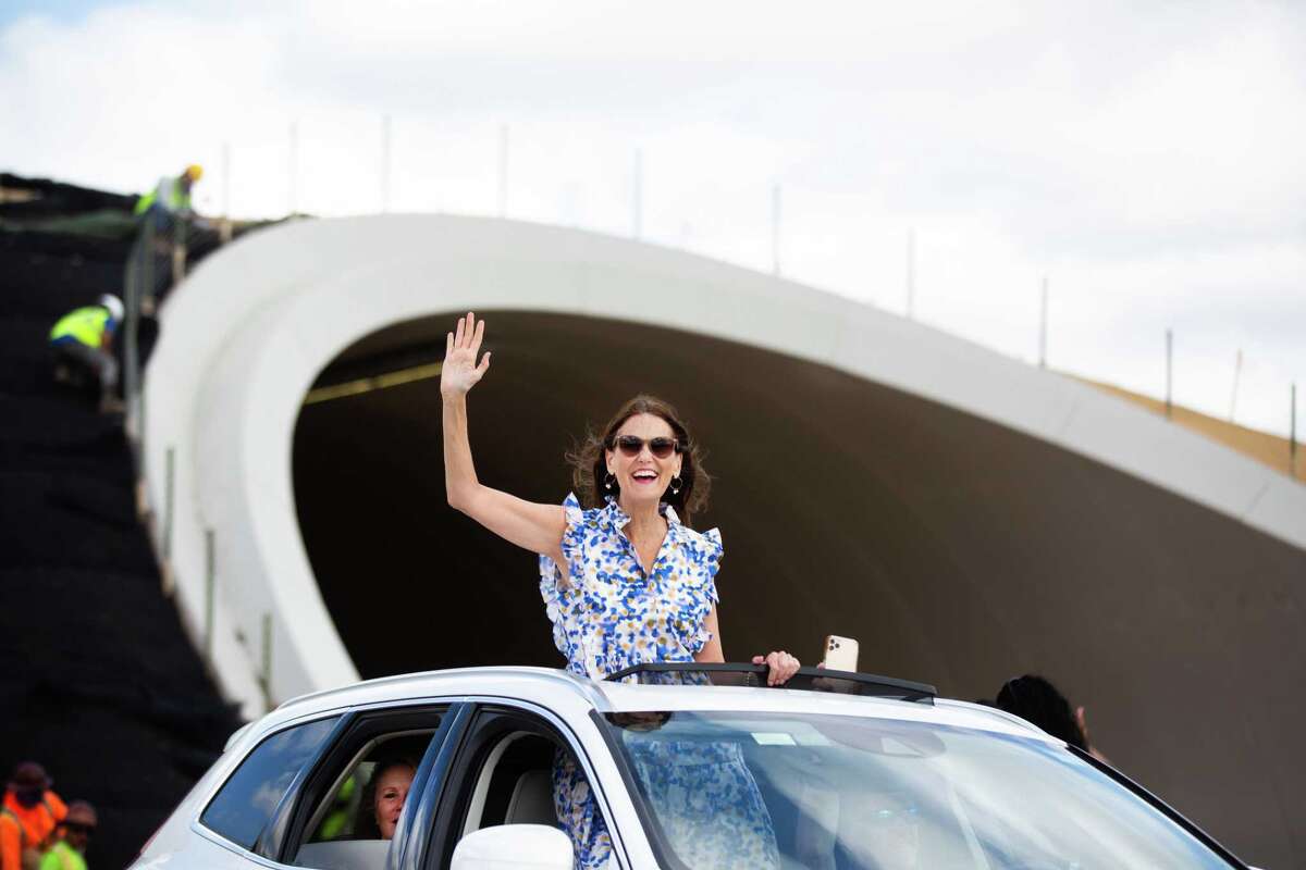 Memorial Park tunnels open to eastbound drivers, marking new milestone ...