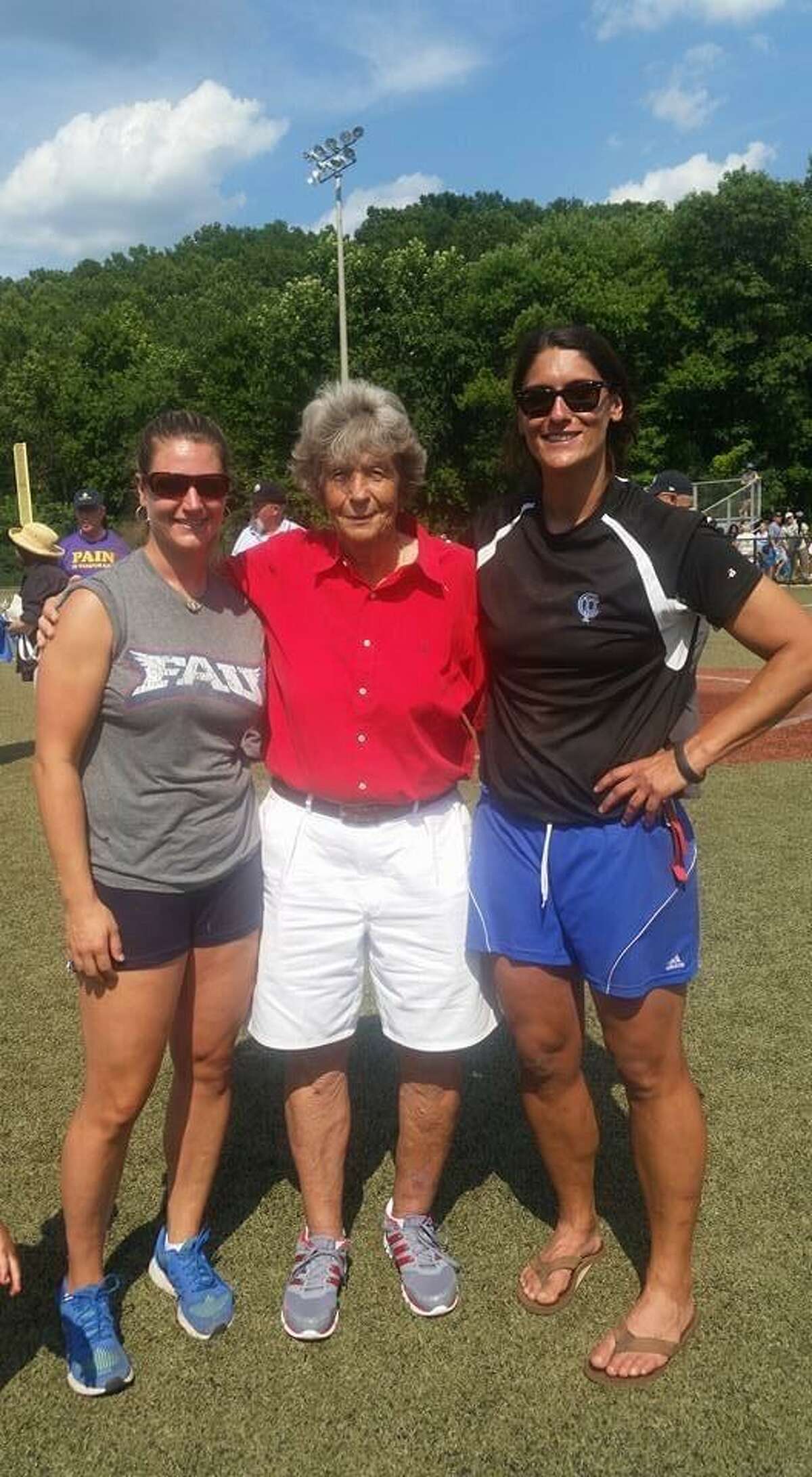 Joan Joyce, former Brakette and multiple Hall of Famer, remembered for ...