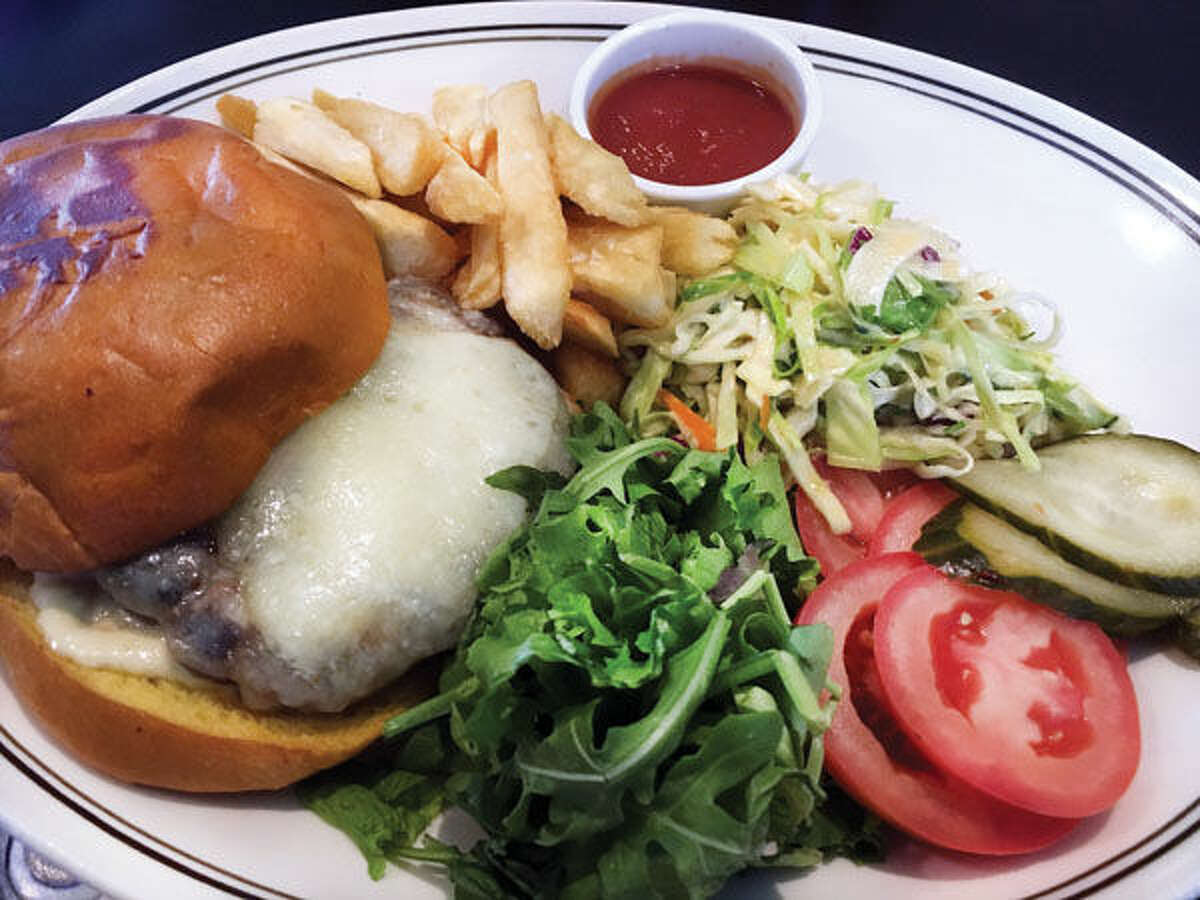 One Dish: Antelope Burger at Good News Cafe, Woodbury