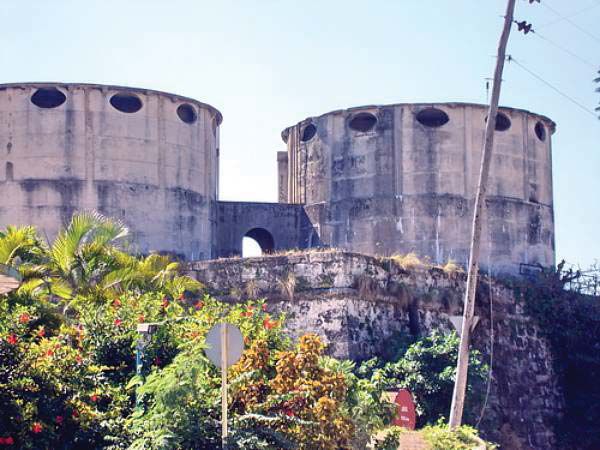 Connecticut Men Recall 'Adventures' in Cuban Prison Under Castro