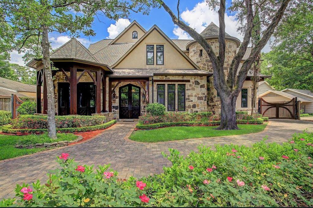 Former Astros fan favorite Josh Reddick’s Memorial home listed for $2.7M