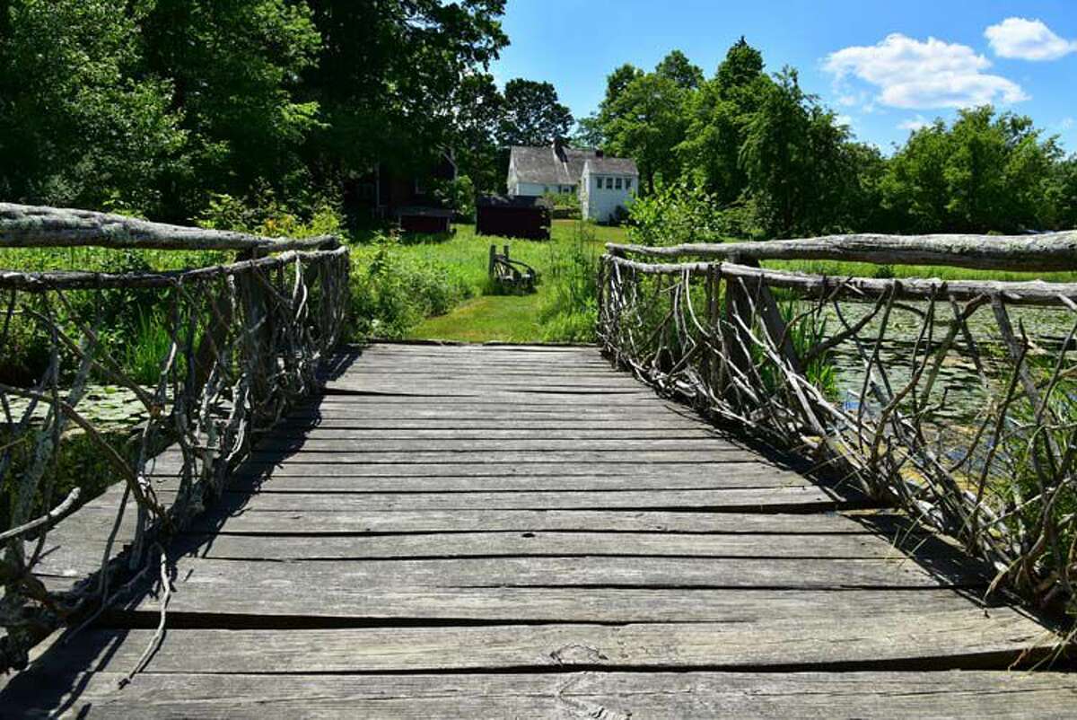 Free For All: The Best 30 Free Things to Do in Connecticut