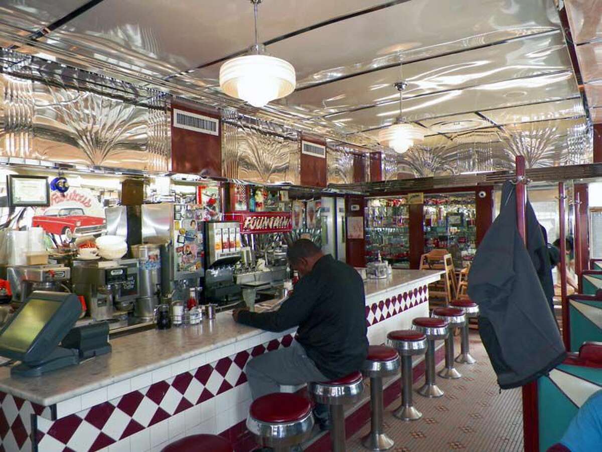 Connecticut's Best Diners: 22 Great Greasy Spoons