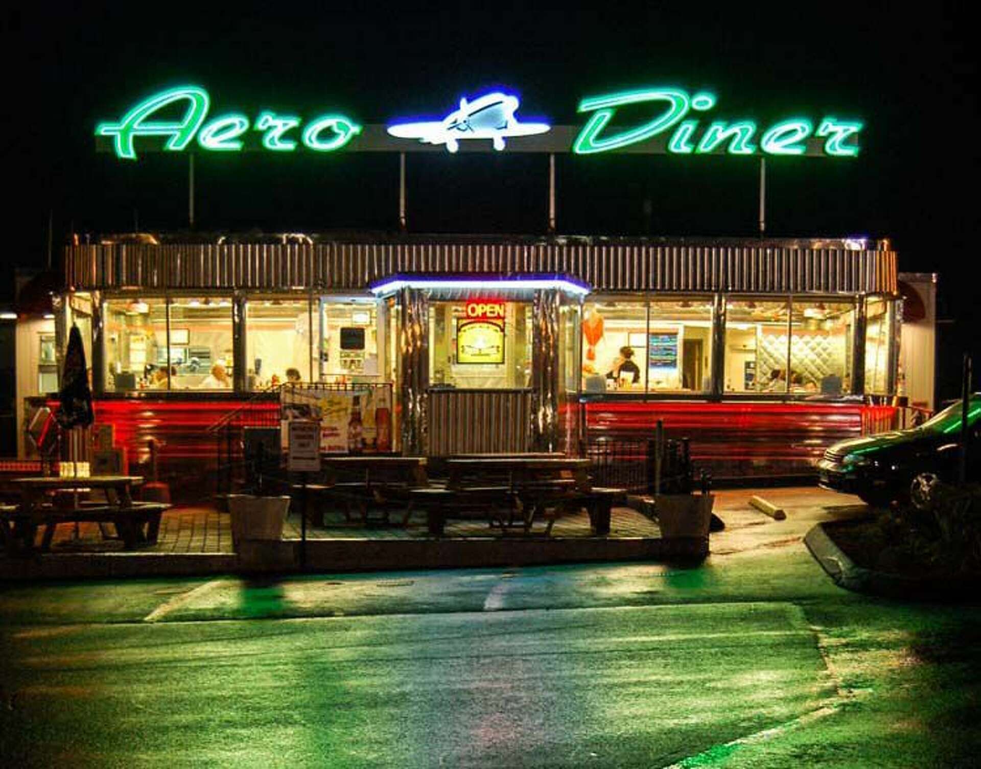Connecticut's Best Diners: 22 Great Greasy Spoons