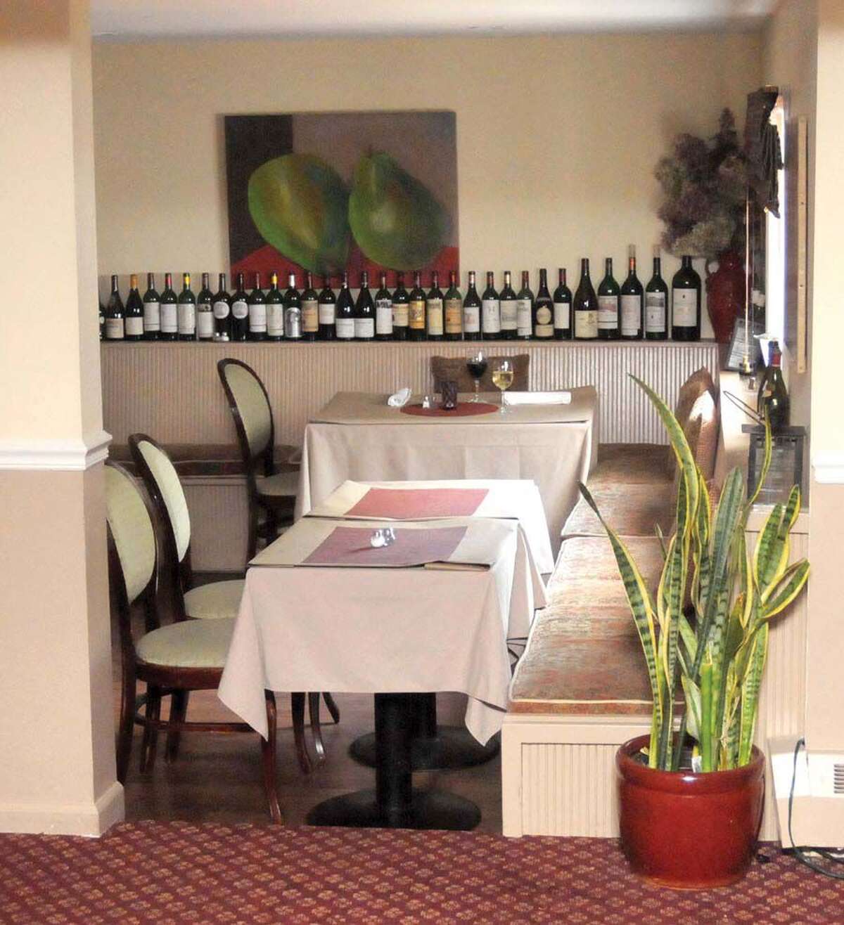 Raise a Glass to Connecticut's Best Bars