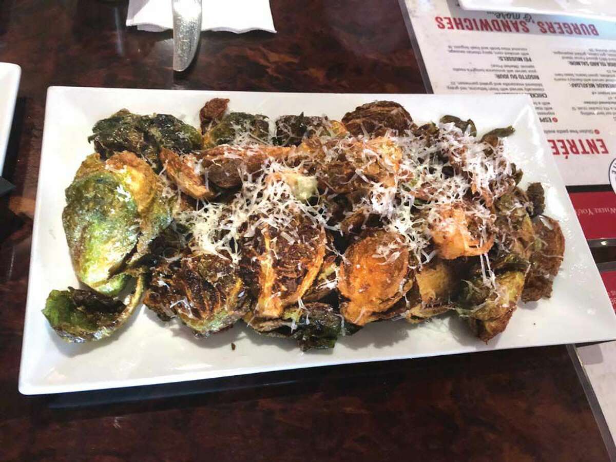 Owners of Parkside Cafe Open Main Street Pint & Plate in Bristol