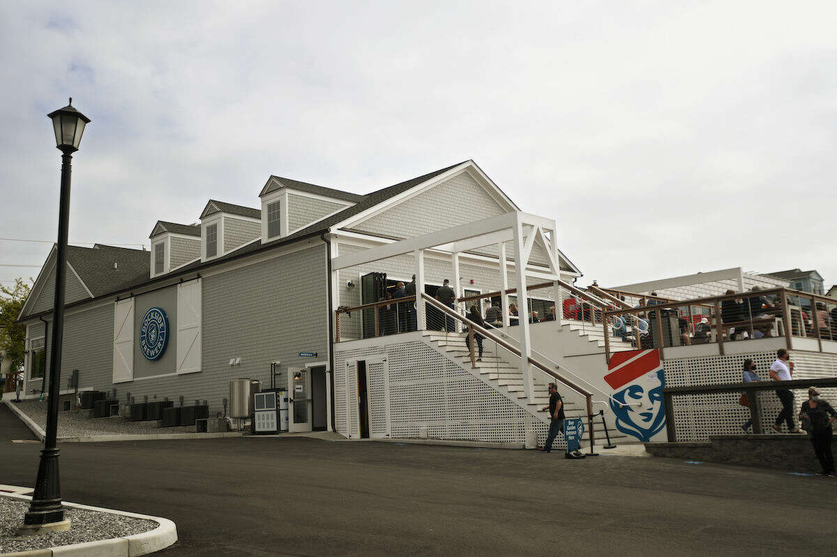 Built for outdoor dining, Milford's new Dockside Brewery hopes for a ...