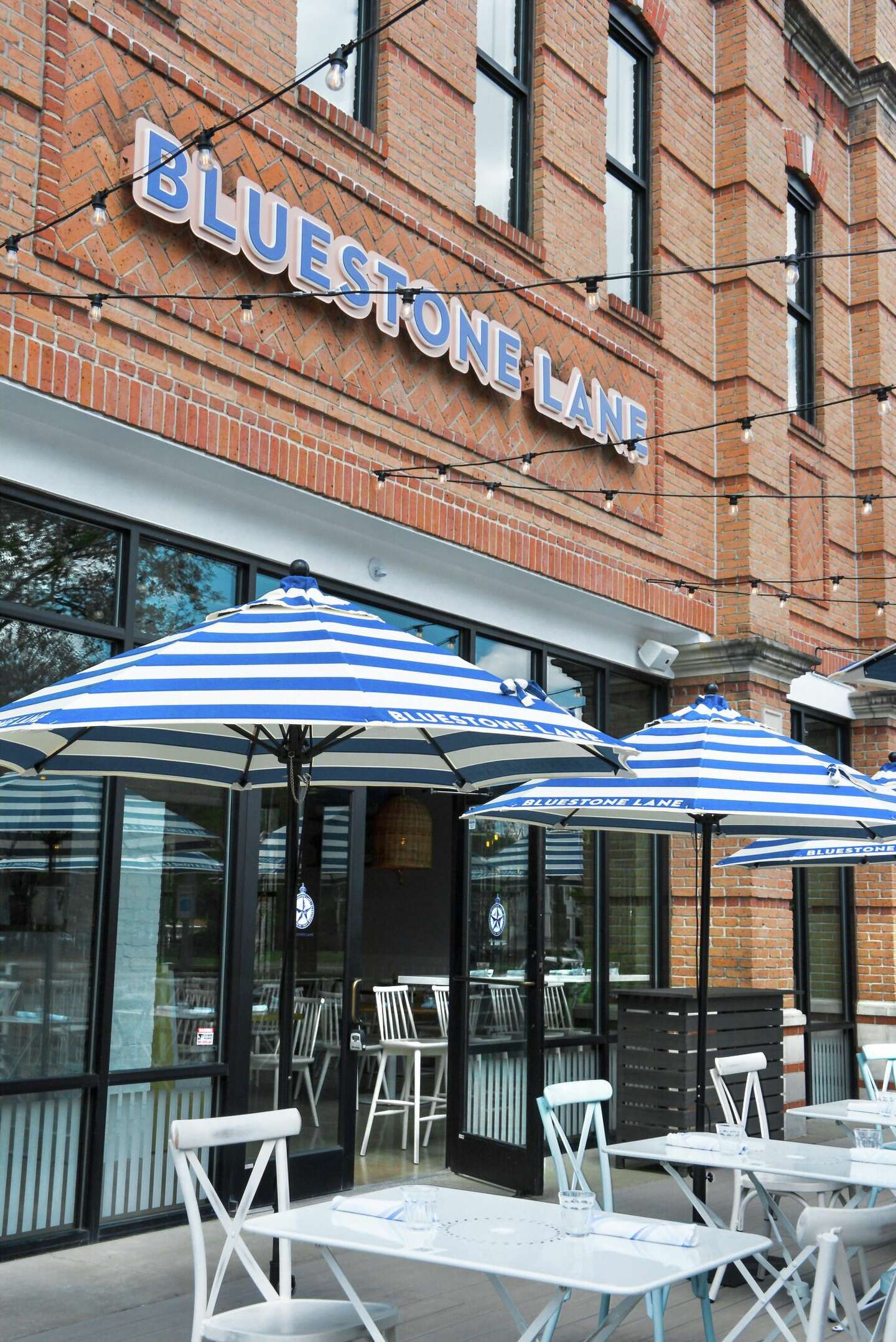 Bluestone Lane opens Woodlands location in Howard Hughes headquarters