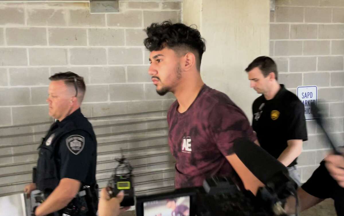 Two teens charged with murder in deadly shooting near Ingram Mall