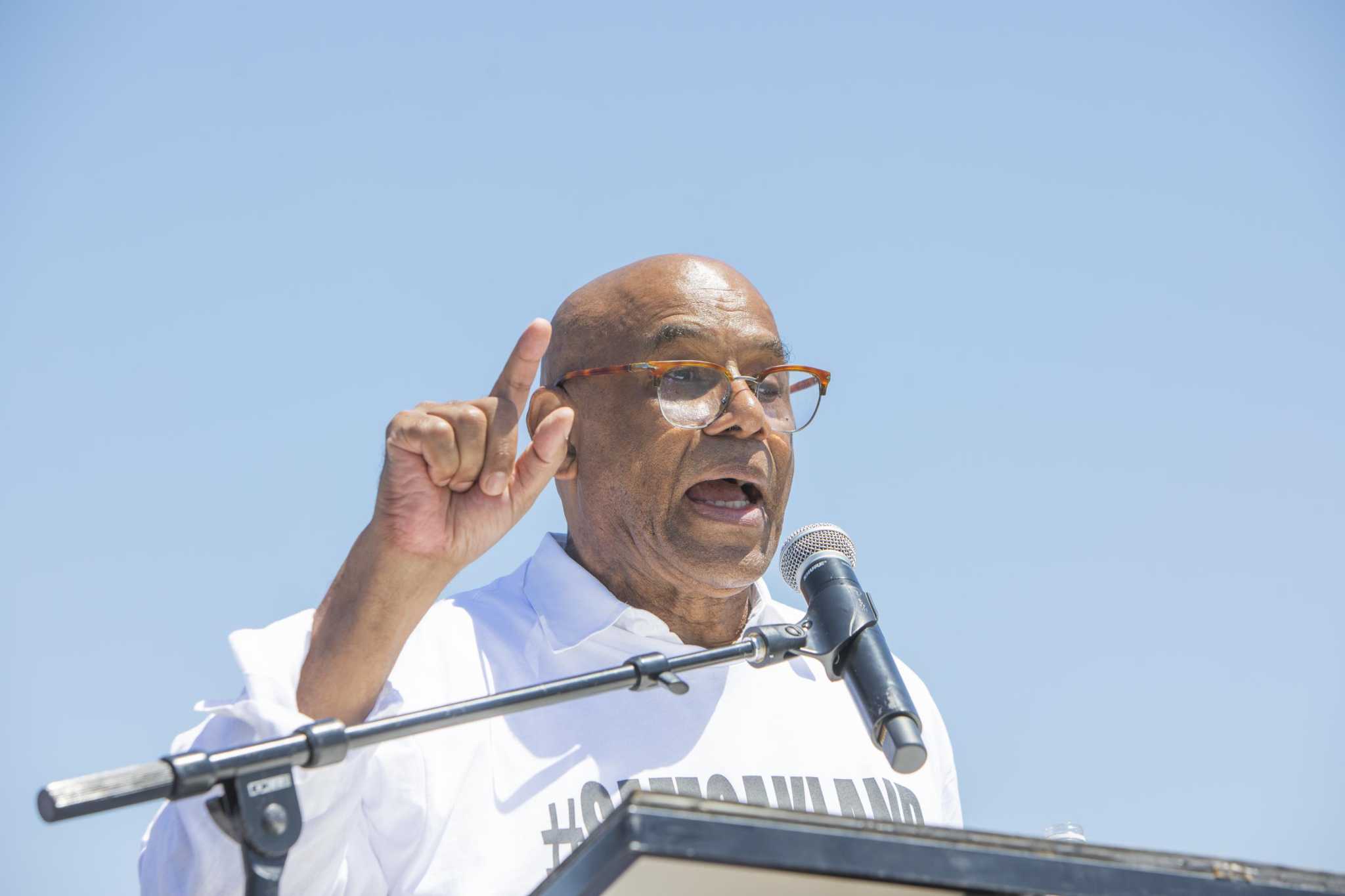 Violence prevention official fired from Oakland says she was bullied by ...