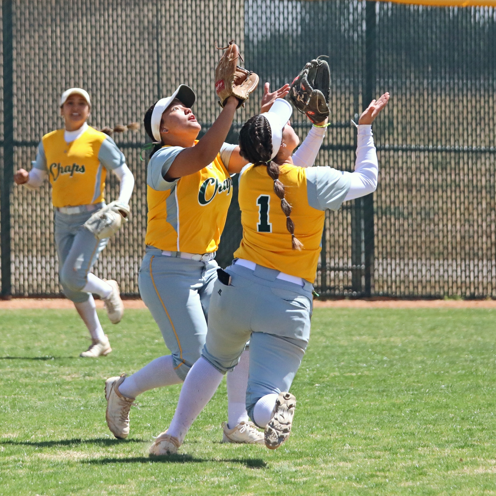 JC SOFTBALL: Lady Chaps host Clarendon in 4-game series
