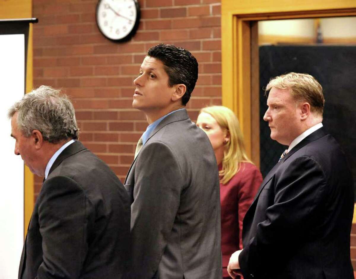 Murder victim drunk, out of control, police officer testifies