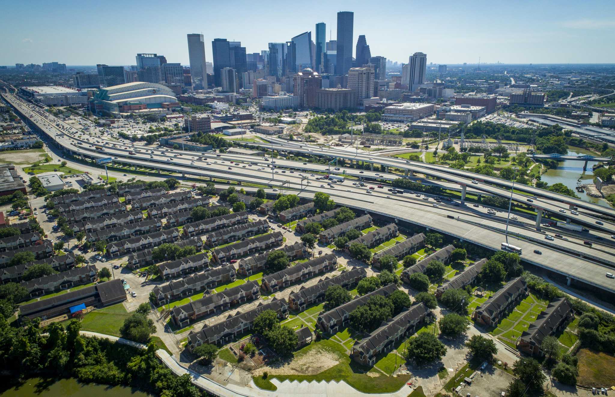 Whitmire overhauls Houston housing board after pause on vouchers