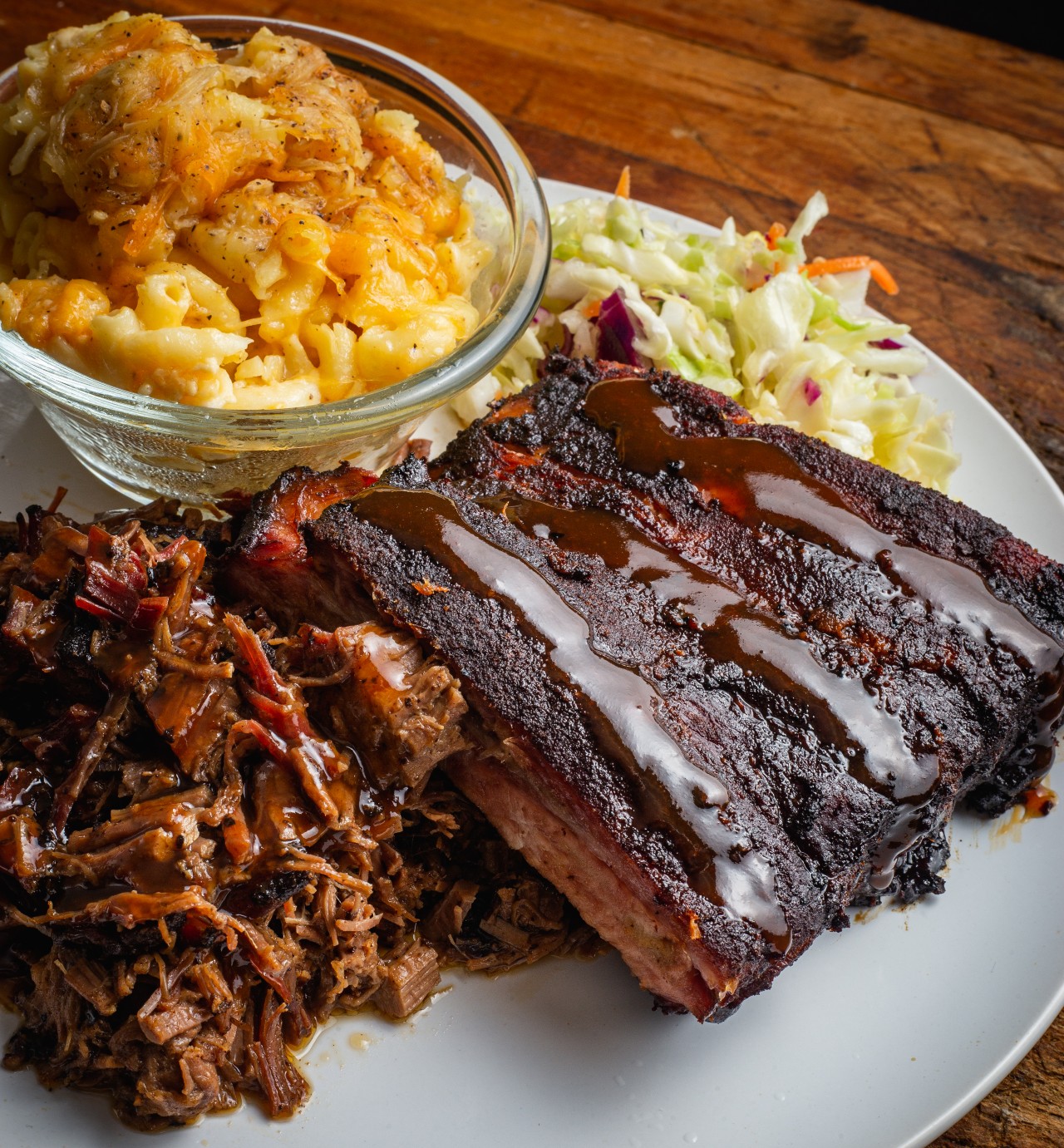 At Thomas’ Smokey Pit BBQ in Manchester, family's love is in every recipe