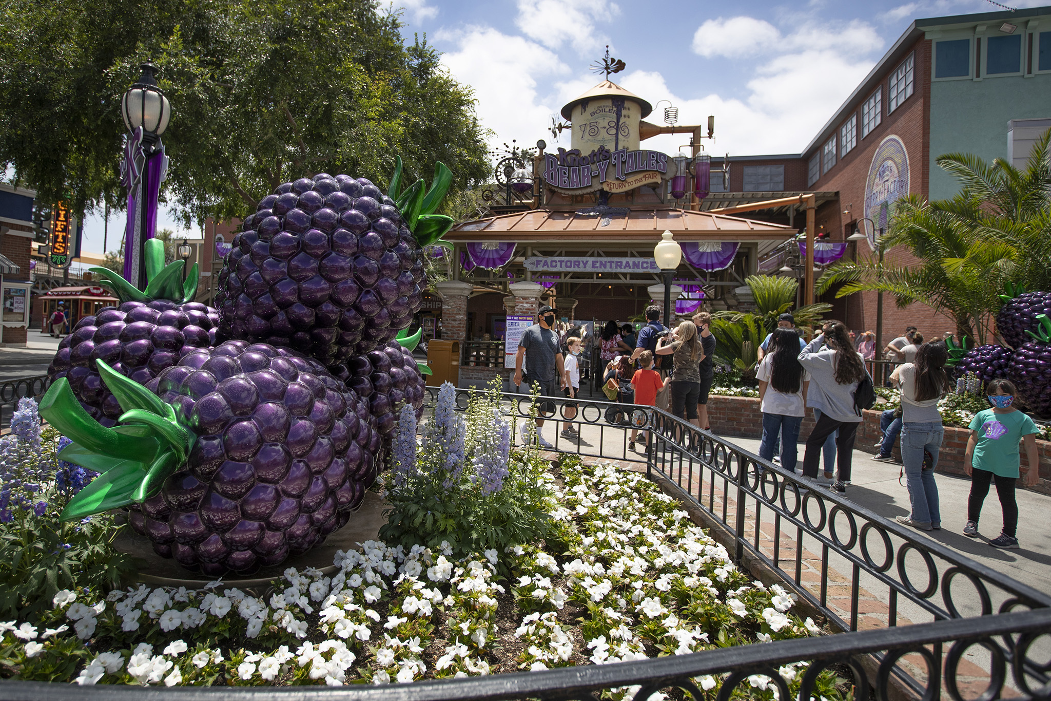 Knotts Berry Farm