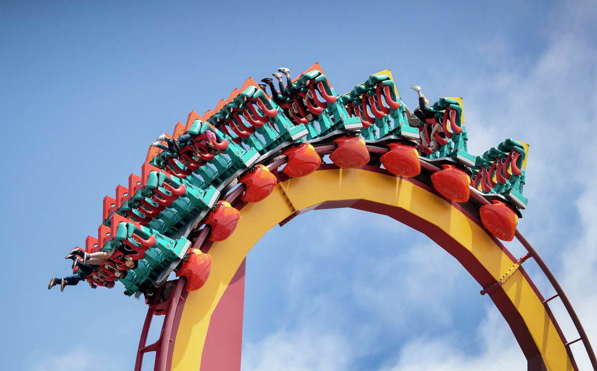 A Disneyland superfan’s first time at Knott’s Berry Farm