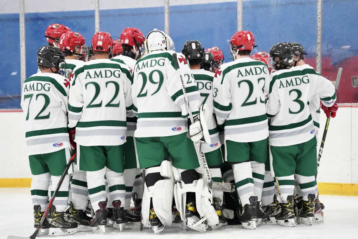 Strake Jesuit bursts onto Houston ice hockey scene in inaugural season