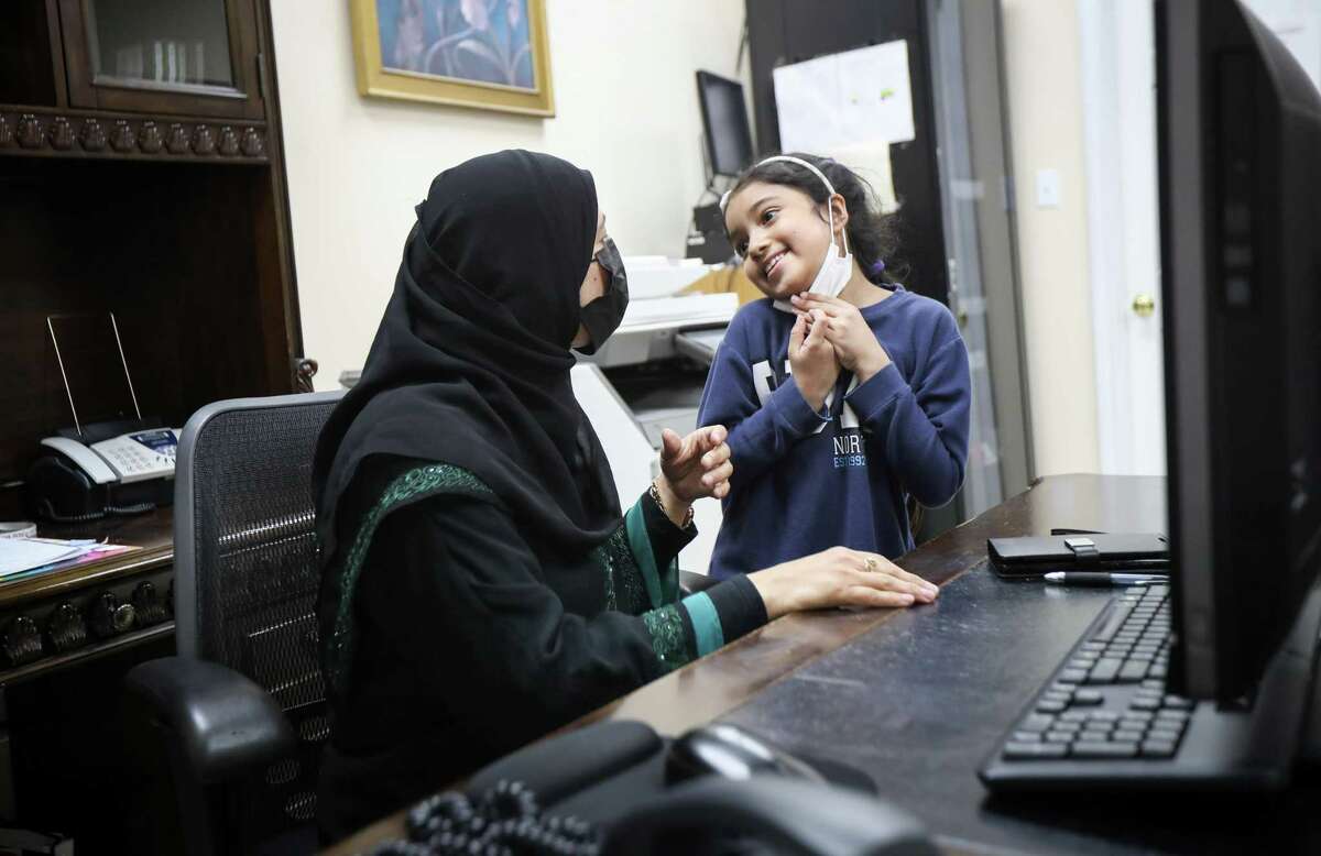 Here's what Houston schools are doing to accommodate Muslim students ...