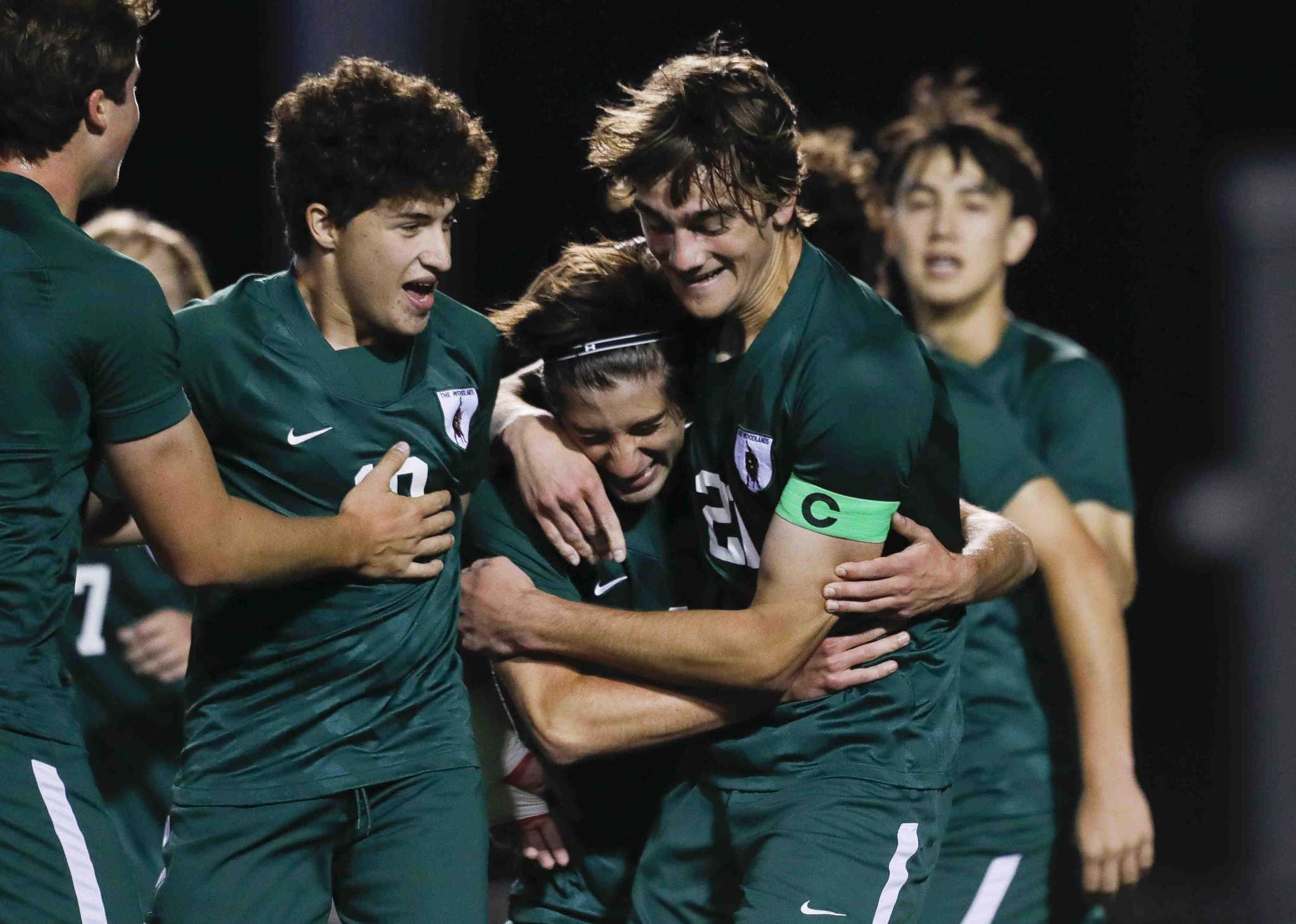 The Woodlands reaches regional tourney for 1st time since 2016