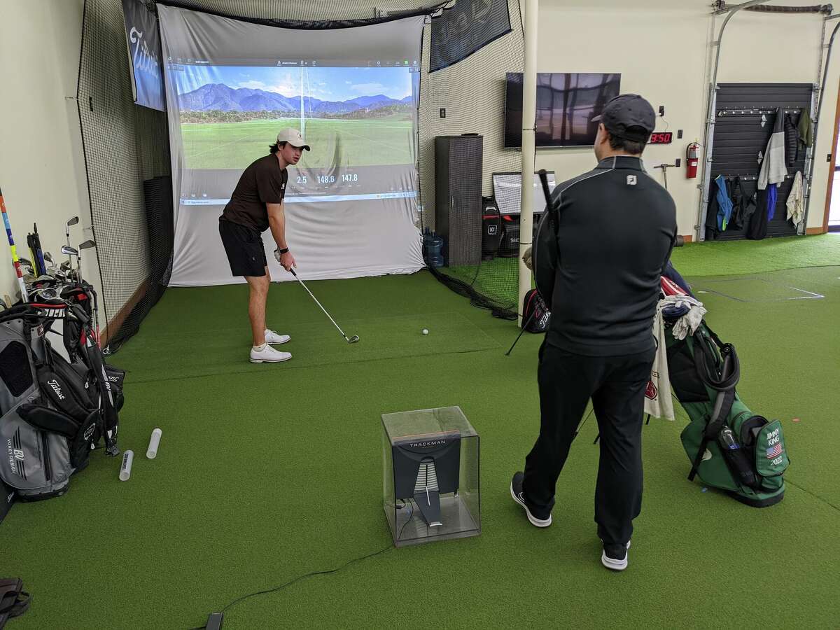 Mattson keeps golfers on even playing field