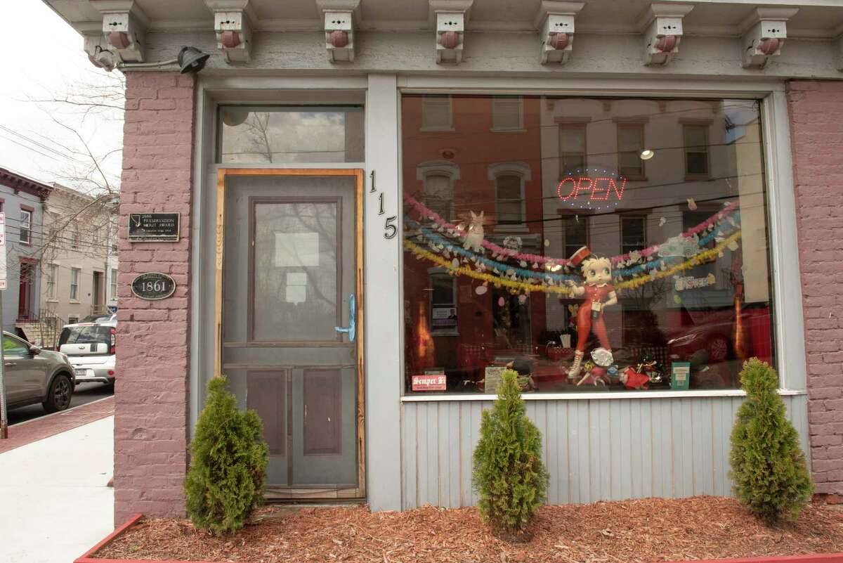 Like its icon, Betty Boops Diner in Albany here to stay
