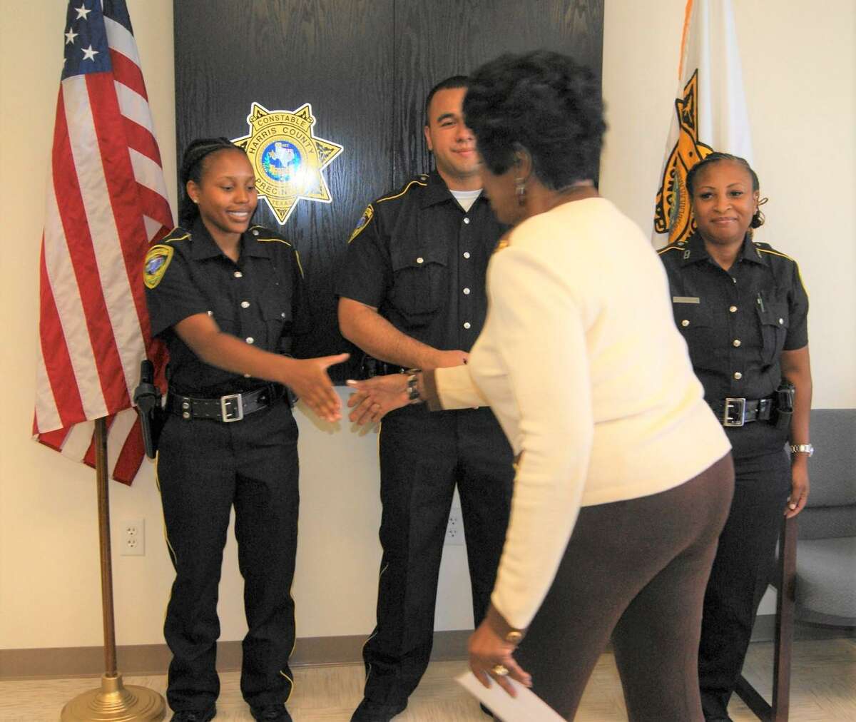 Harris County constable’s deputy Jennifer Chavis remembered at funeral ...