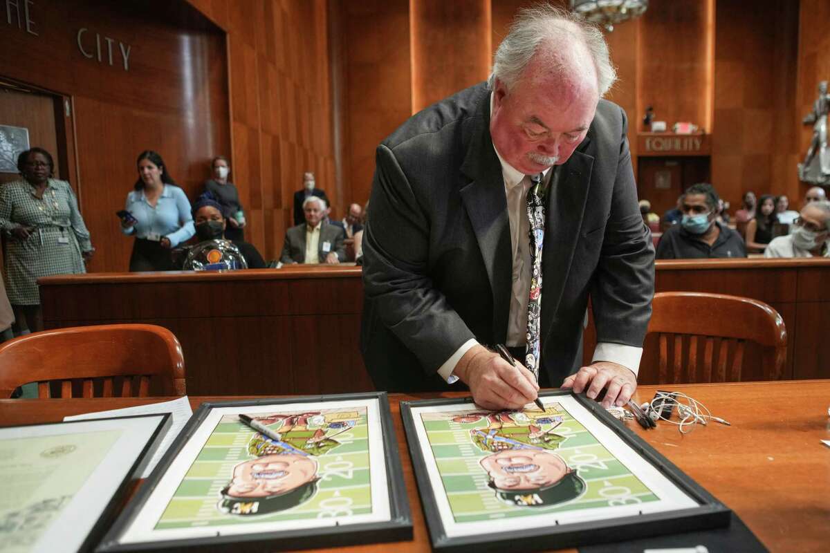 Photos: 'John McClain Day' at Houston City Hall