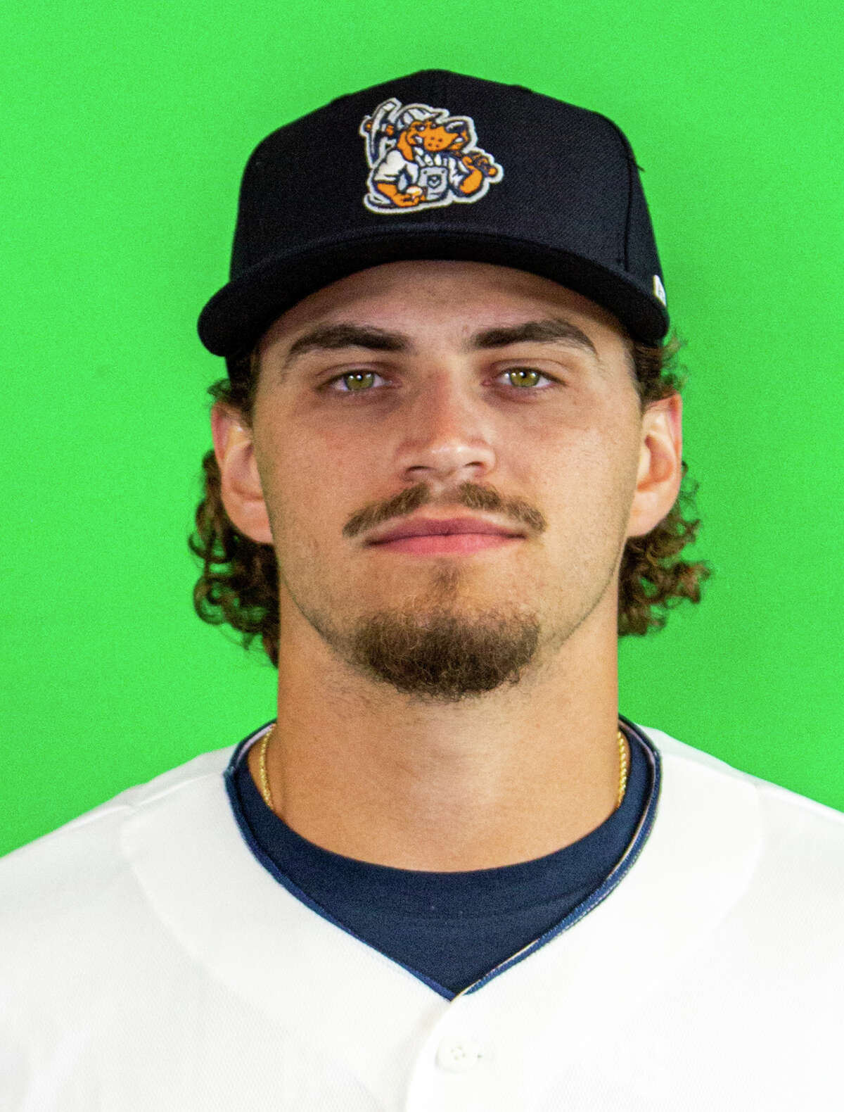 ROCKHOUNDS REPORT: Missions even the series at 2