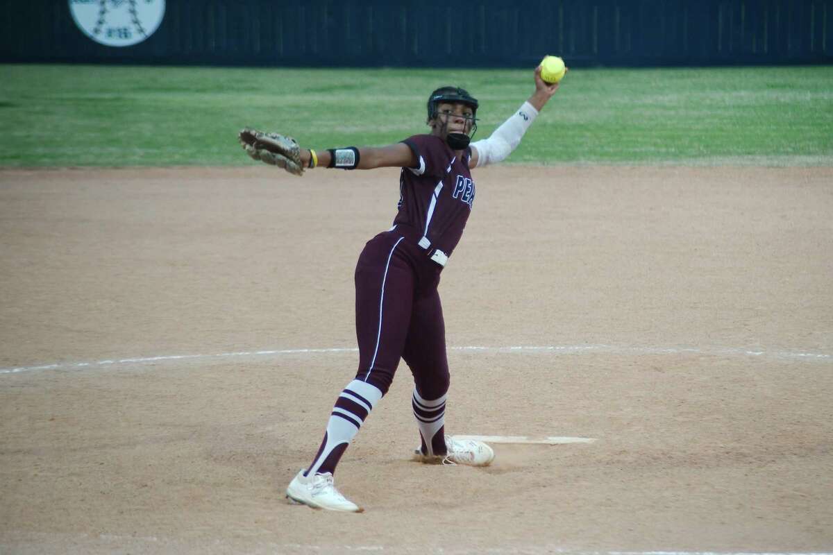 Softball: Pearland tops Alvin to claim 23-6A lead
