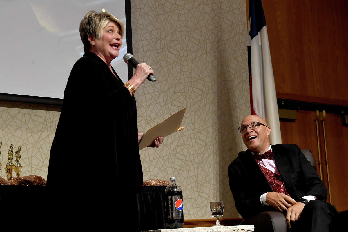 Community gives maestro Tipton celebrity roast