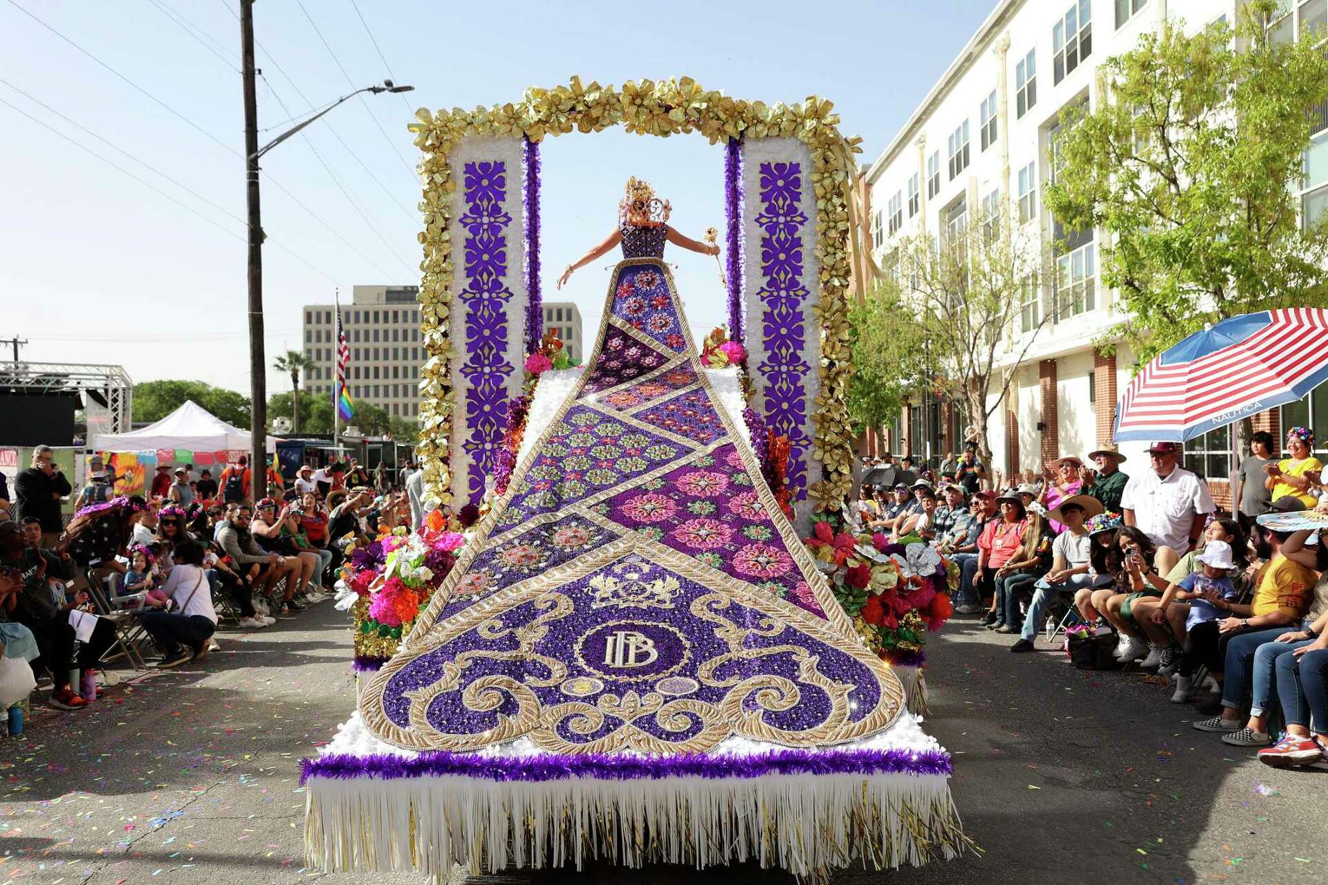 What's open, closed for Fiesta's Battle of Flowers Parade