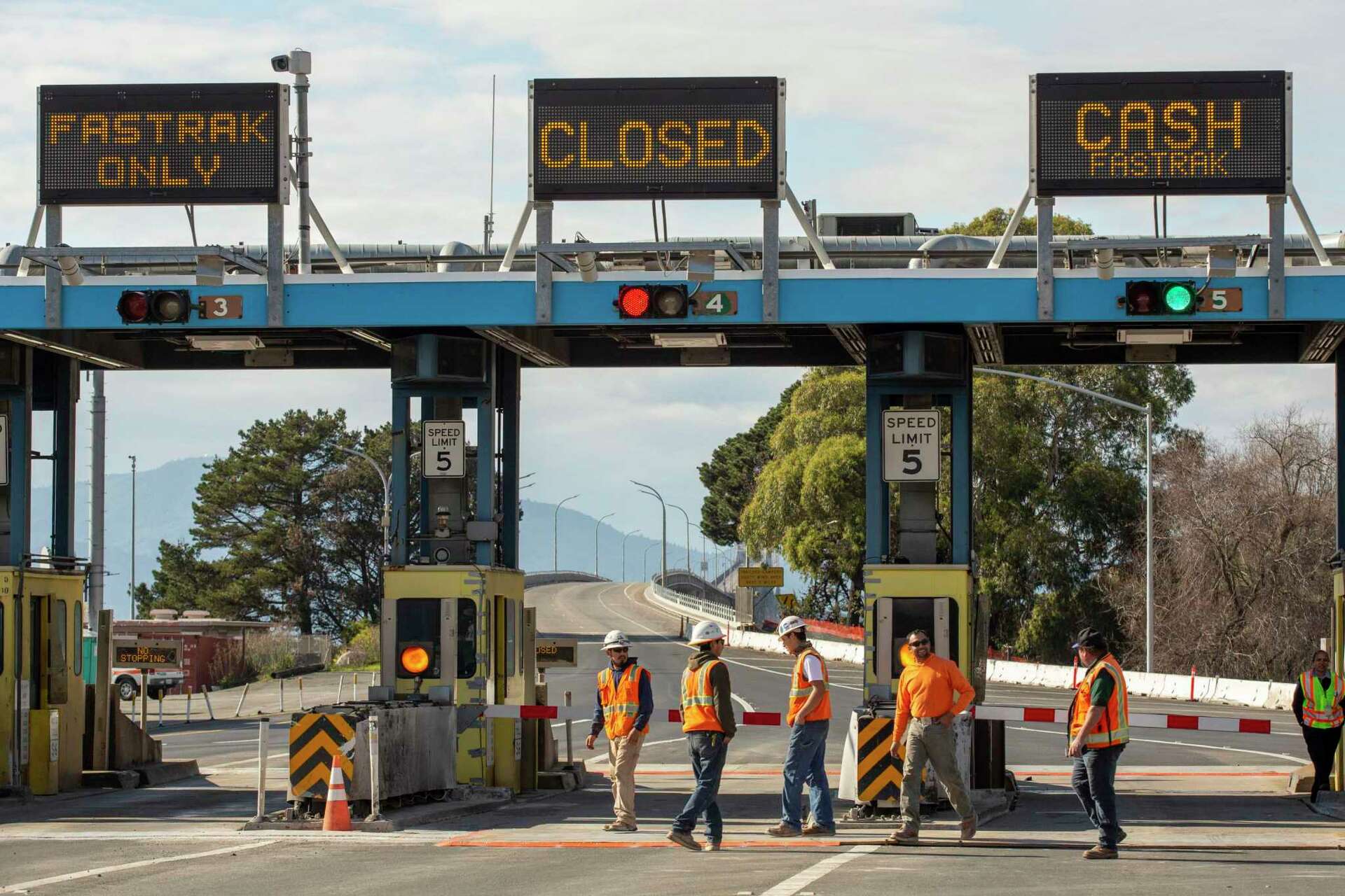 Bay Area toll collectors are gone, so what happens to the tollbooths ...