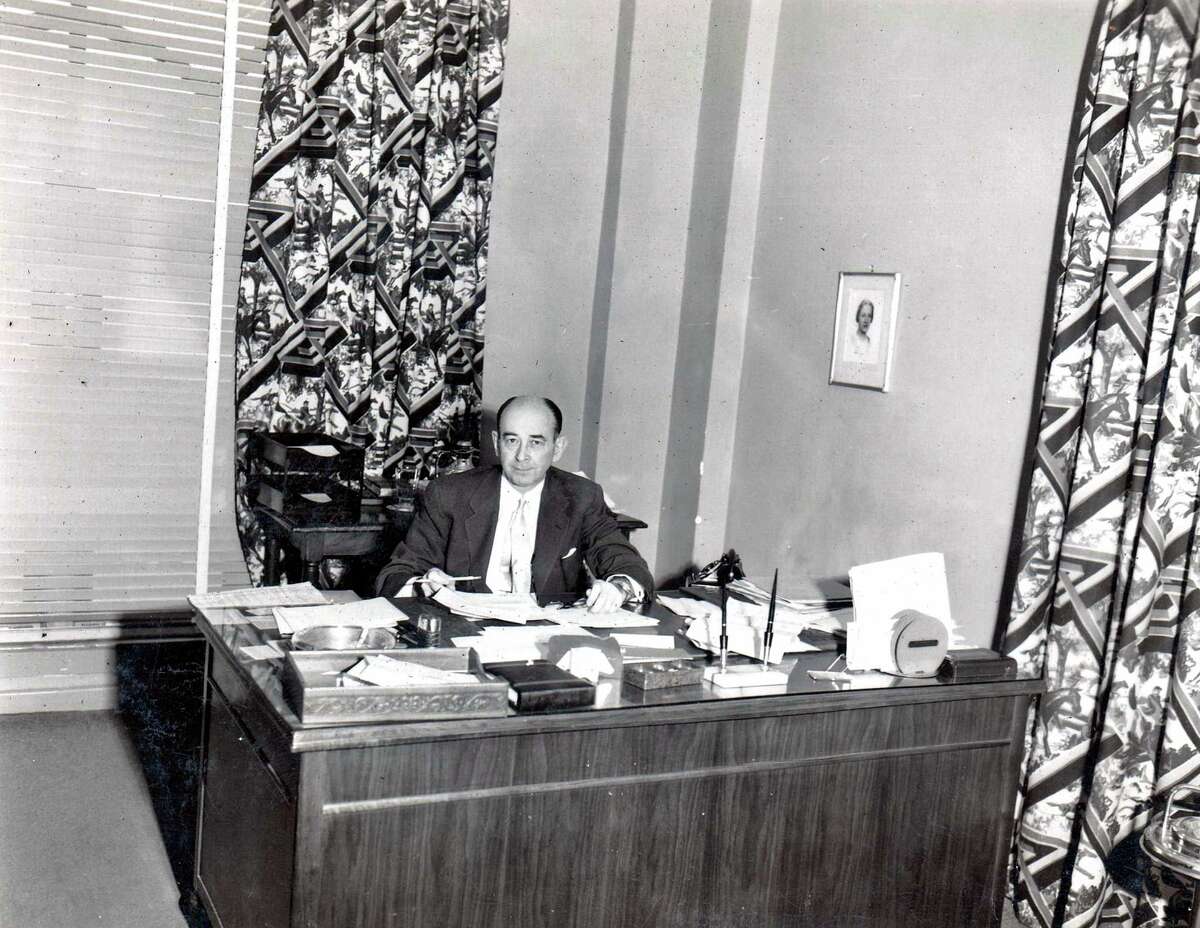 Fiesta parade photos offer a blast from the past