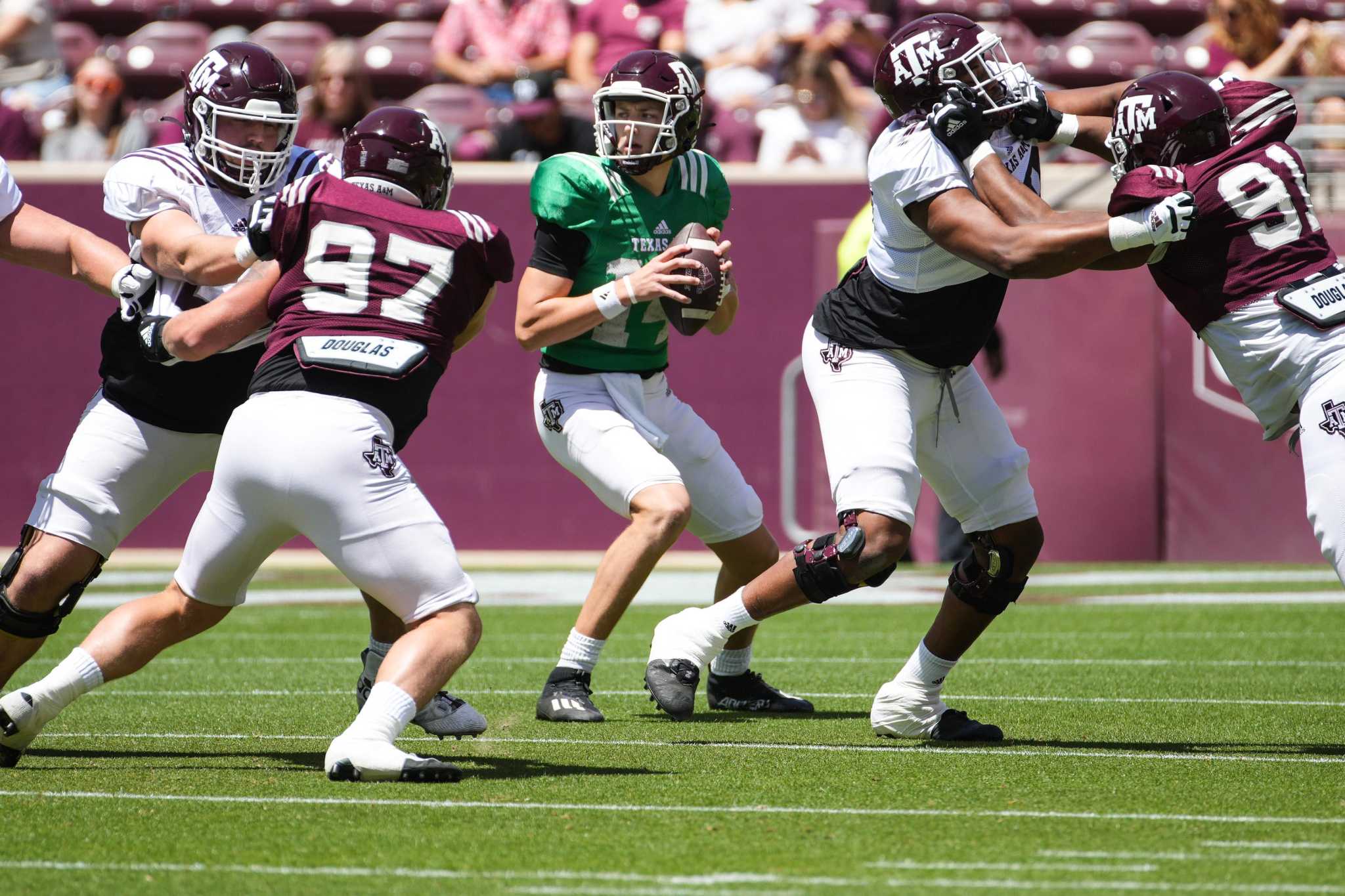 Texas A&M turns to Max Johnson as starting quarterback