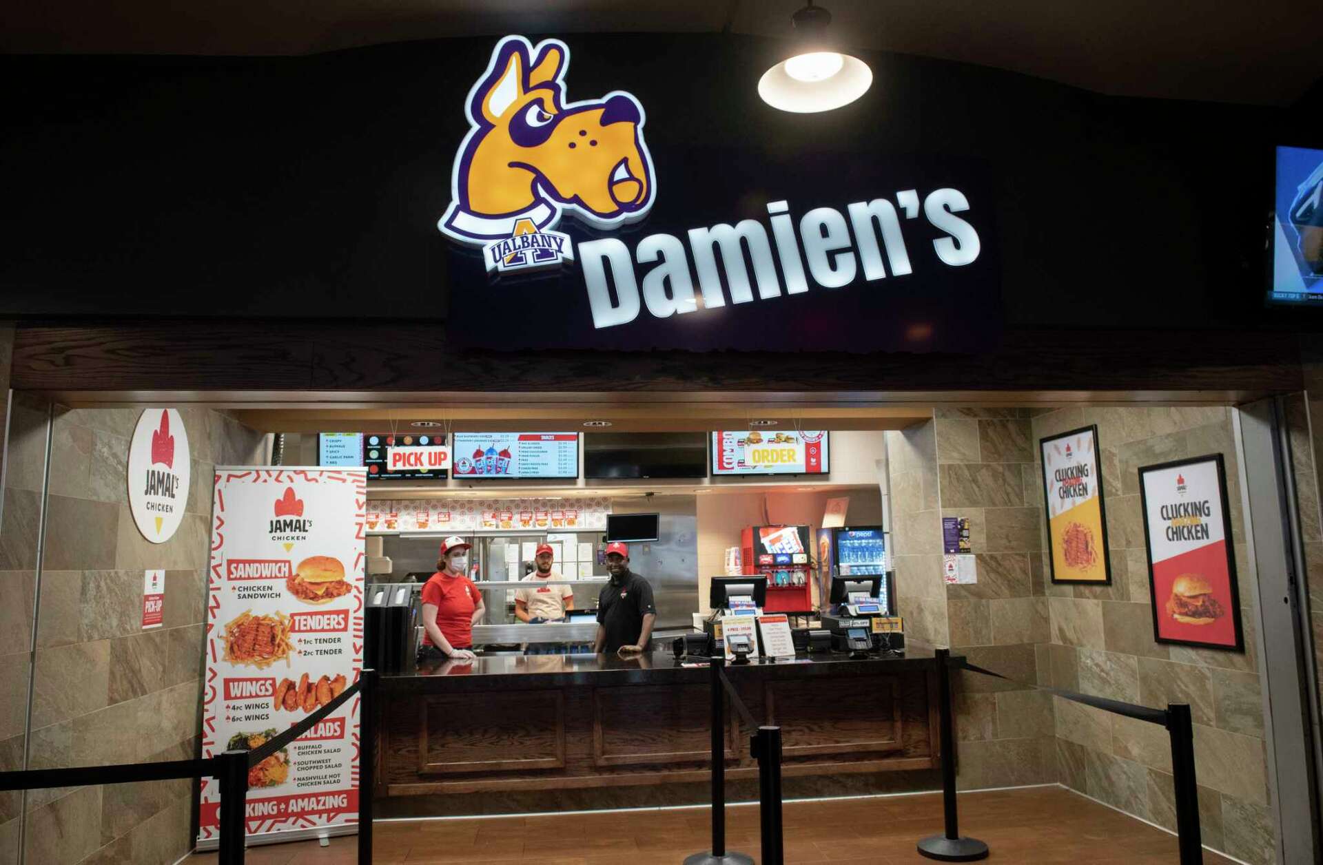 Local college food evolves from 'scoop and serve' cafeteria to finer ...