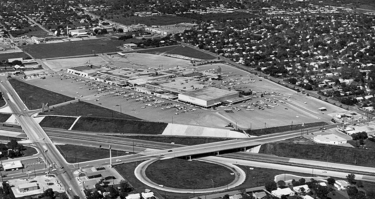 San Antonio's McCreless Mall opened 61 years ago this week
