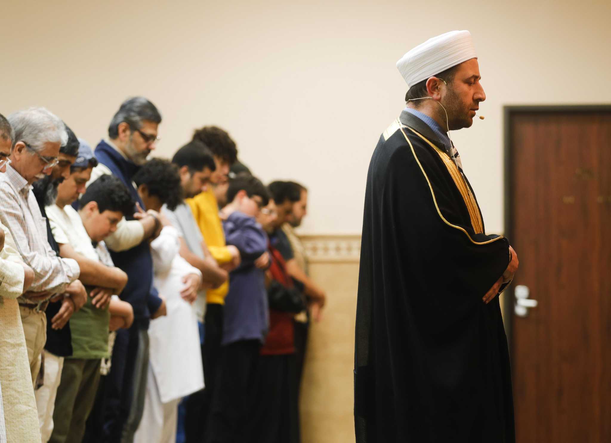 Woodlands mosque opens its doors to community during Ramadan