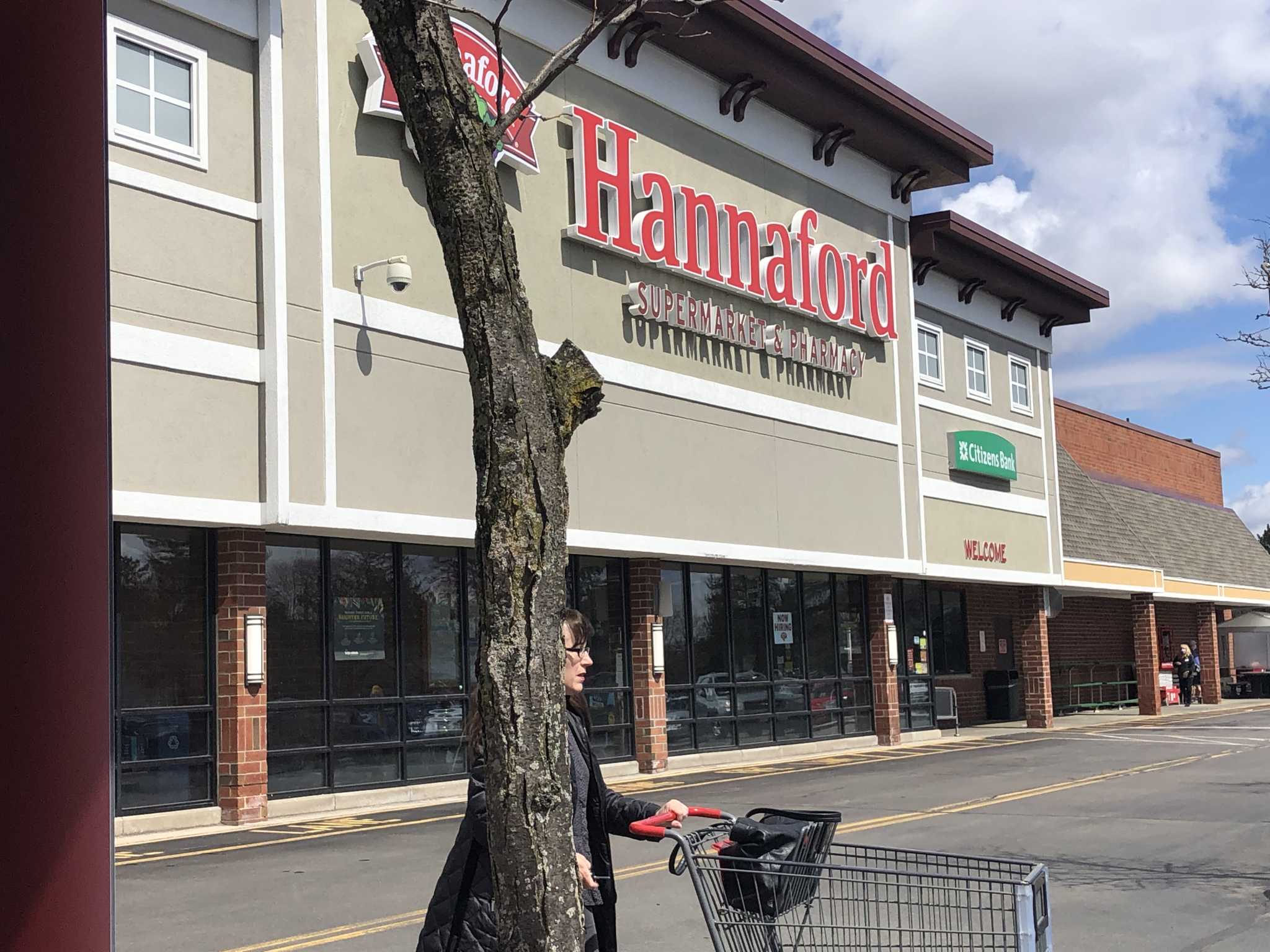 Amid hiring squeeze, Hannaford enriches its tuition reimbursement program