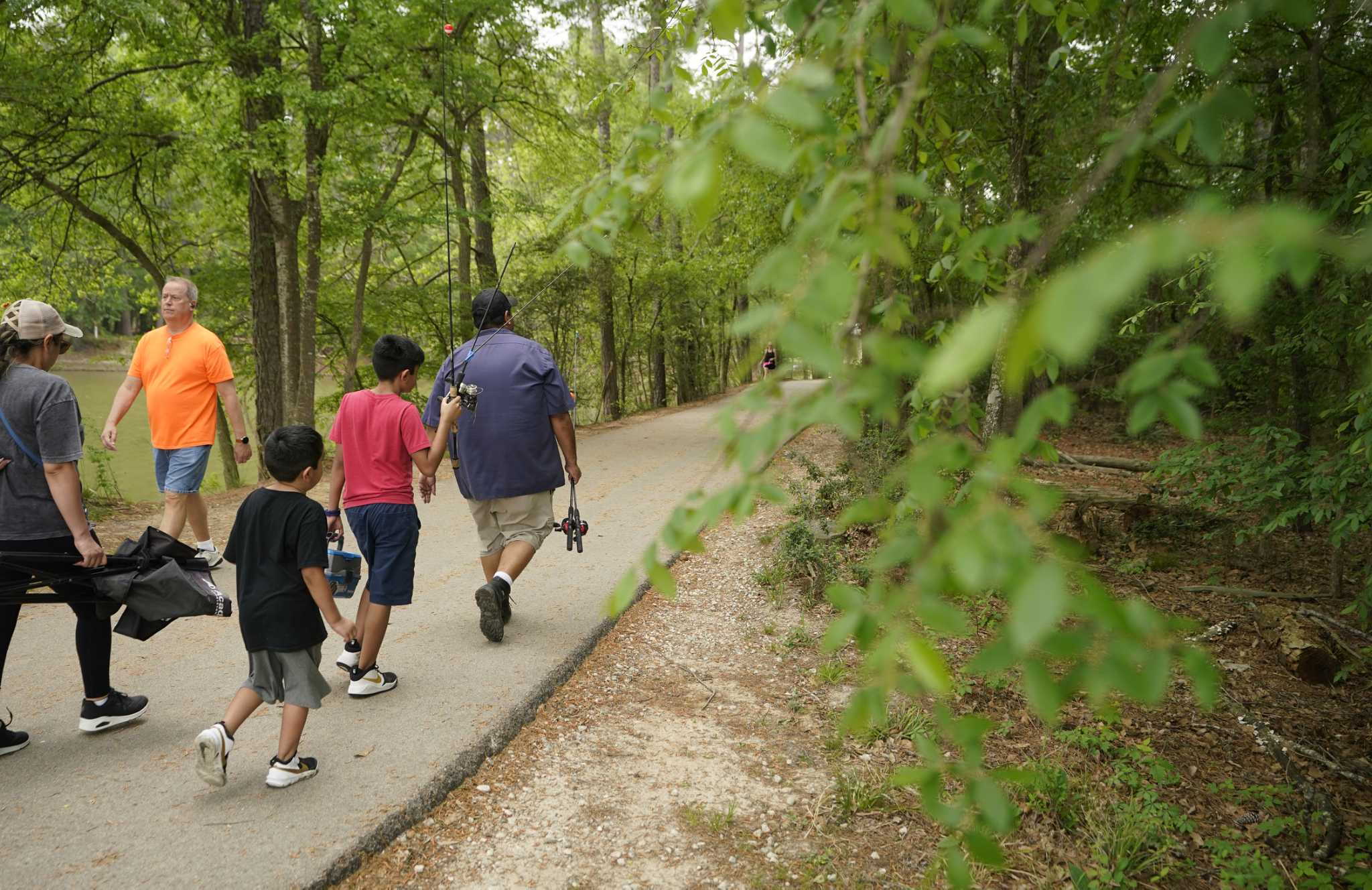 Houston's warm weather has pollen returning earlier than usual