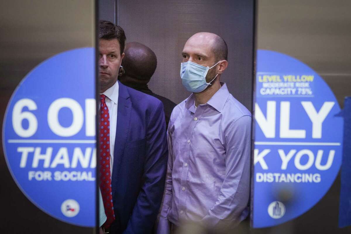 Lina Hidalgo not hedging bets as Harris County staffers charged