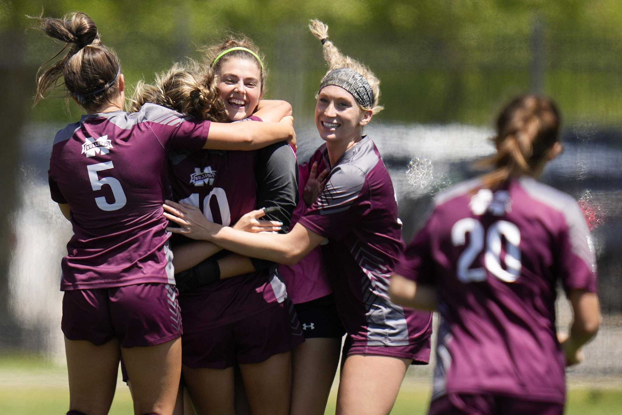 Magnolia girls ready to compete on big stage at state