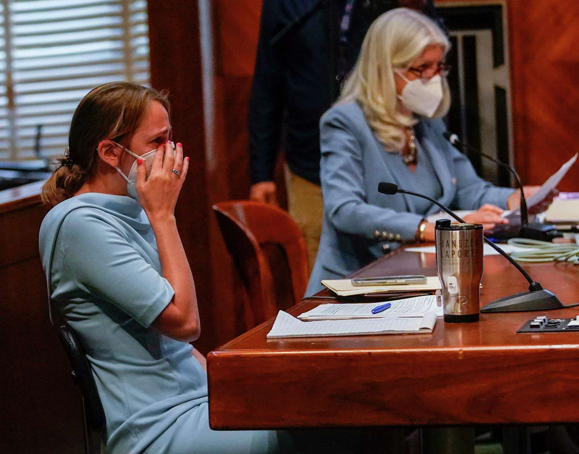 City Council unanimously approves paid parental leave for Houston ...